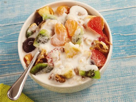 Salada de frutas iogurte só para quem ama praticidade e muito sabor
