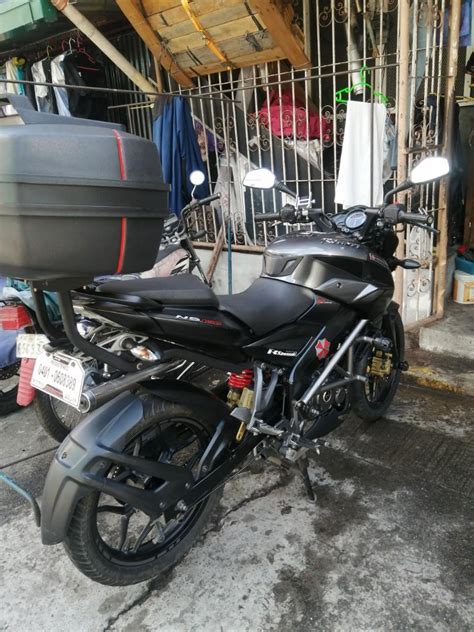 Rouser Pulsar NS Naked Sport 160 Fi Fuel Injection Motorbikes