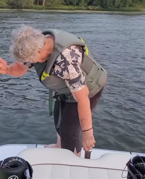 She Didnt Want To Do It Rdiscordvideos