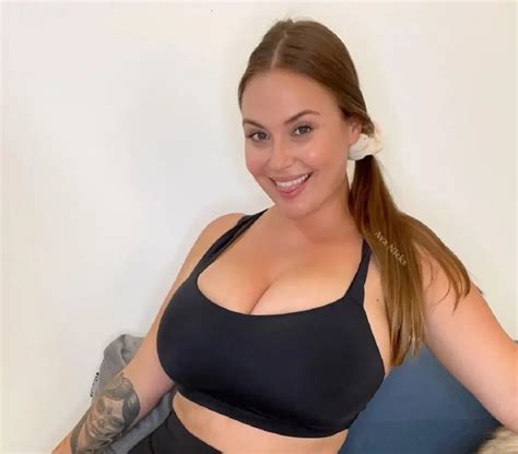 Ava Nicks Wiki Age Bio Biography Pics Feet Twitter Onlyfans