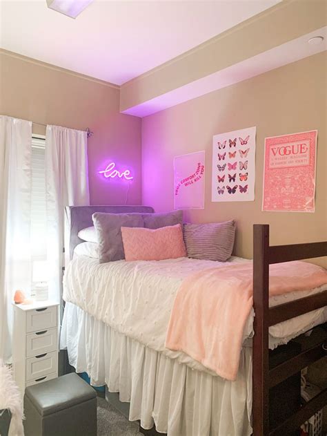 39 Trendy Dorm Rooms That Are Truly Viral Worthy By Sophia Lee Dorm