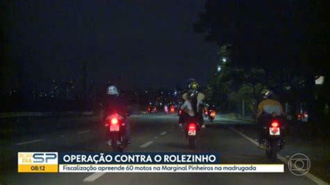 Pol Cia Apreende Motos Em Rolezinho Marcado Pela Internet Durante