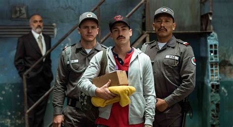 A E Estrena La Serie Colombiana Sobreviviendo A Escobar Alias JJ