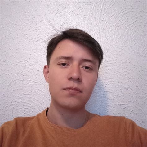 Emmanuel CDMX Ciudad de México Graduado de la Facultad de Filosofía