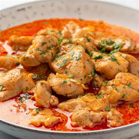 Recette Poulet Hongrois Au Paprika Et Vin Blanc