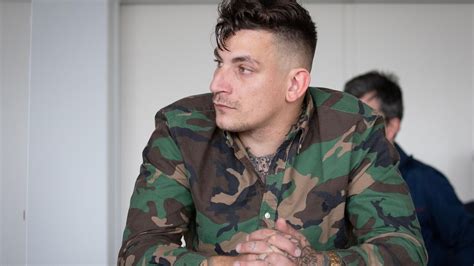 Strassenbande 187 Gzuz Einigt Sich Mit Fan Vor Gerichtsverhandlung Auf