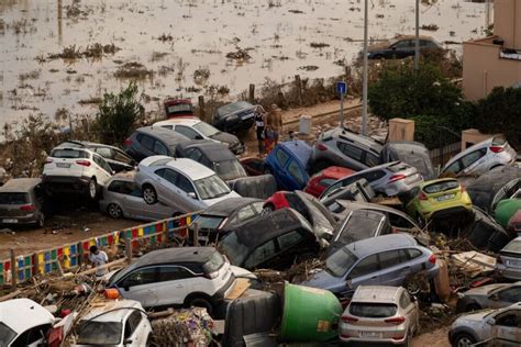 Inondations En Espagne Bilan Provisoire De Morts Encore Des