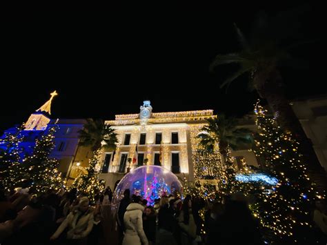 Noël à Sanary Choeurs de Lumière Mairie de Sanary sur Mer
