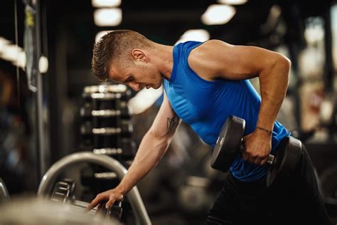 Comment Se Muscler Le Dos 17 Exercices Homme Et Femme