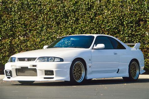 1997 Nissan Skyline Toprank Importers