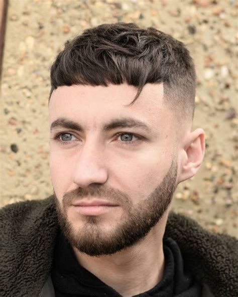 Peinados Pelo Corto Con Flequillo Hombre Moda Saro 2020