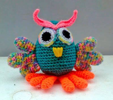 Hilando ideas muñecos amigurumis tejidos a crochet como tejer paso