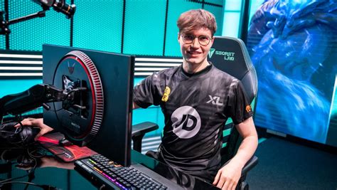 Fnatic Vs Excel Predictions Preview Stream Odds Picks