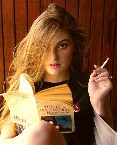 Faye Reagan Scrolller