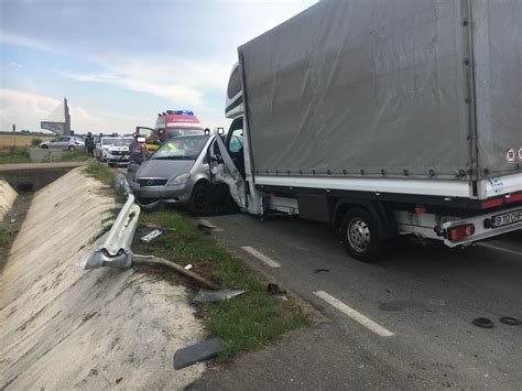 FOTO VIDEO Accident cu victime în județul Satu Mare Coliziune între o