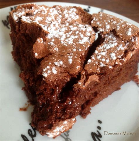 Gâteau au Chocolat sans beurre ni farine Douceurs Maison