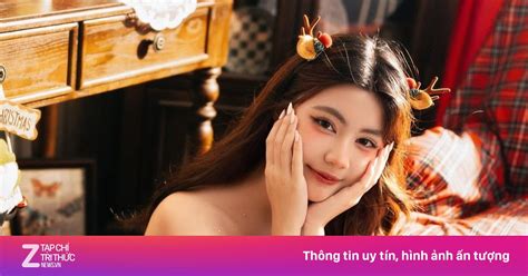 Con G I T Nh Mc Quy N Linh Khoe Vai Tr N N Gi Ng Sinh I S Ng