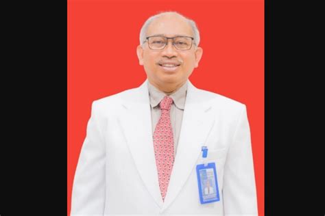 Foto Profil Dokter Spesialis Bedah Saraf Zainal Muttaqin Yang