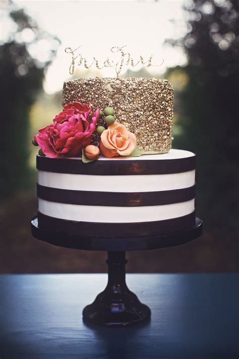 Elegant Gold Birthday Cakes