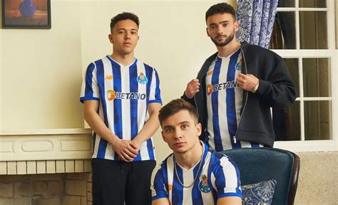 FC Porto apresenta camisola para a próxima época SIC Notícias