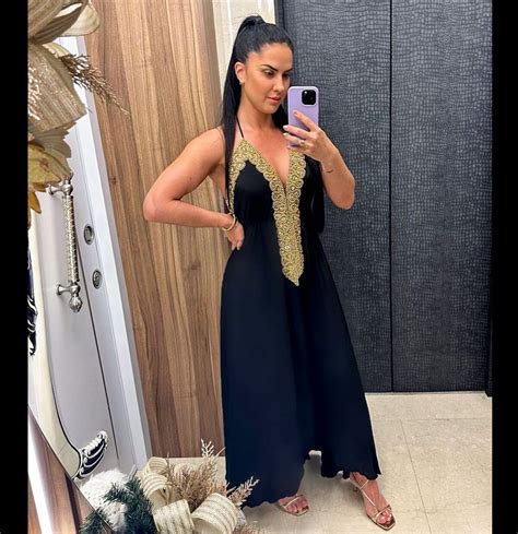 Foto Noiva de Zezé Di Camargo Graciele Lacerda tem 42 anos e trabalha