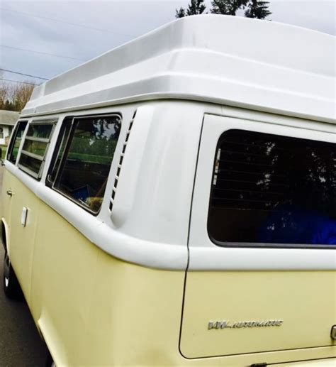 VW Westfalia Riviera Camper Bus Classic Volkswagen Bus Vanagon 1973