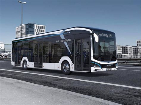 Pierwszy autobus elektryczny jest już w Jeleniej Górze Miasto planuje