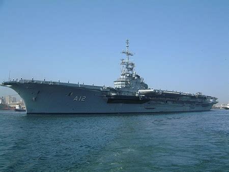 Quais S O Os Tipos De Navios Cargueiros E Militares C Cero Costa