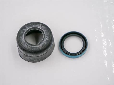 Jeu de joints de maître cylindre de frein John Deere Cuoq Forest