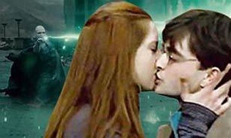 Harry Potter And Ginny Weasley Kissing Fan Art