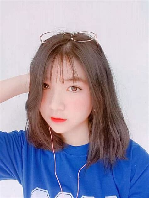 999 ảnh gái xinh tóc ngang vai 2k9 đẹp và duyên dáng