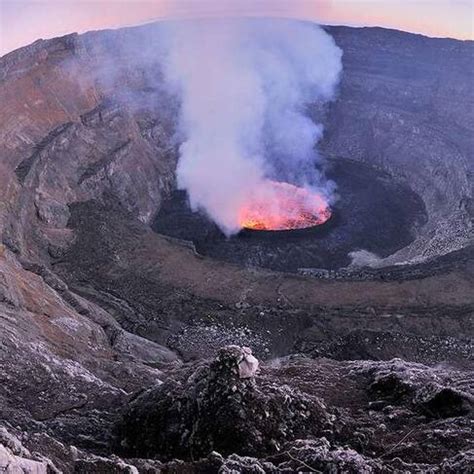 Voici Pourquoi Le Volcan Nyiragongo Est Le Plus Dangereux D Afrique
