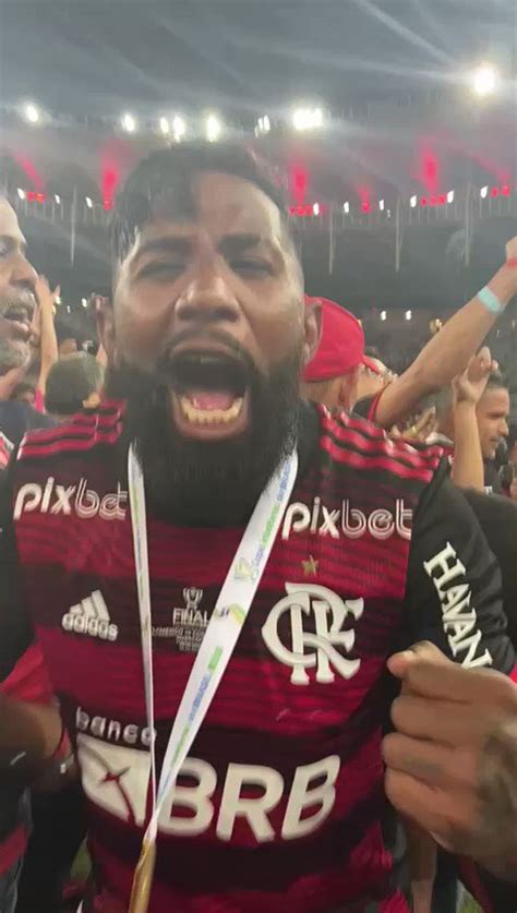 carol é TETRA on Twitter CAMPEÕES NOS PÊNALTIS GOL DO RODINEI
