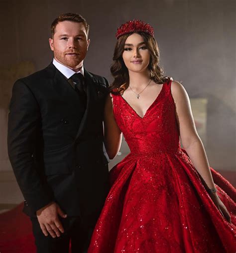 Ella es Emily Cinnamon la hija mayor de Canelo Álvarez