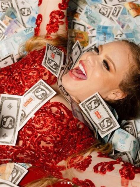 Quem é a ex BBB que ganhou 57 vezes na loteria