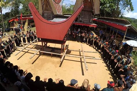 14 Tari Tradisional Khas Sulawesi Selatan Dilengkapi Penjelasan Blog