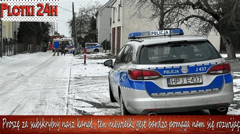 Wypadek w Rajgrodzie Opel owinął się wokół słupa Nie żyje dwóch 20