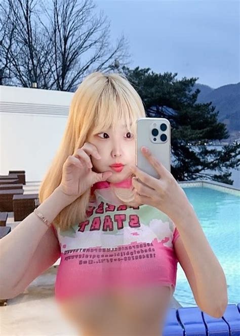 Bỏng mắt với vẻ ngoài cực cháy của hot girl thích thả rông