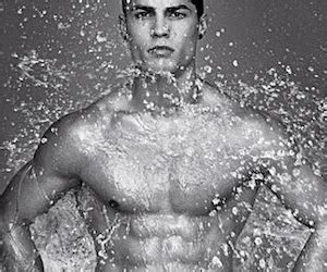 Top 10 Hottest World Cup Players RESCU