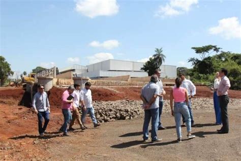 Prefeitura abre licitação de R 2 1 milhões para construir via parque