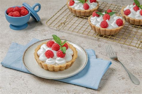 Tartaletas de Vainilla con Frambuesas Recetas Nestlé