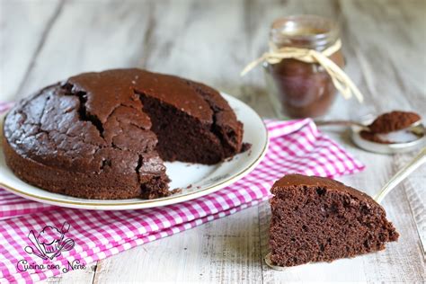 Torta Al Cacao Soffice Perfetta Per Colazione Cucina Con Nen
