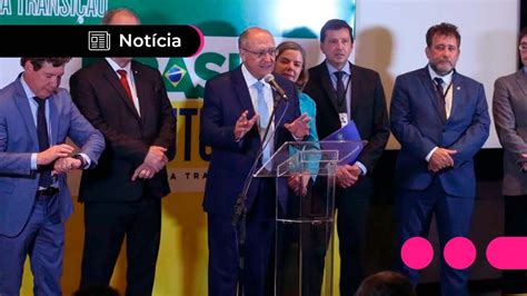 PEC coloca Bolsa Família fora do teto até 2026 e gasto extra até R 198