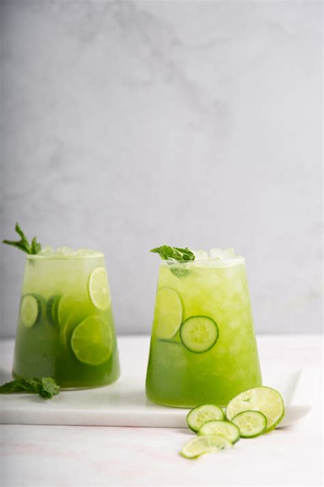 Receta Refrescante de Agua Fresca de Pepino con Limón y Menta Bebida