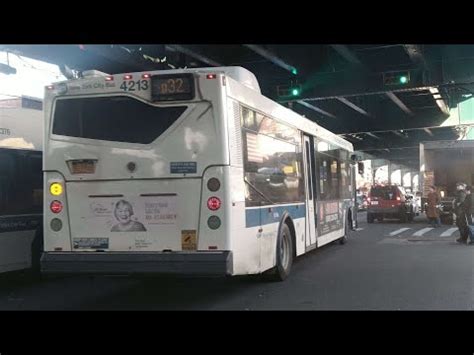 MTA NYCT Bus 2009 Orion VII NG HEV 4213 On The Q32 Departing Jackson
