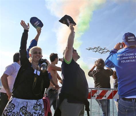 Frecce Tricolori Per Far Decollare Il Turismo A Rimini