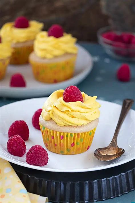 Eggless Vanilla Cupcakes Tested Tried Eggless Cupcake Ruchiskitchen