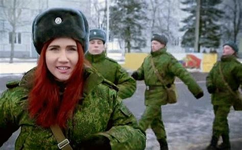 Spy Anna Chapman Features In Russian Army Recruitment Video Errymath