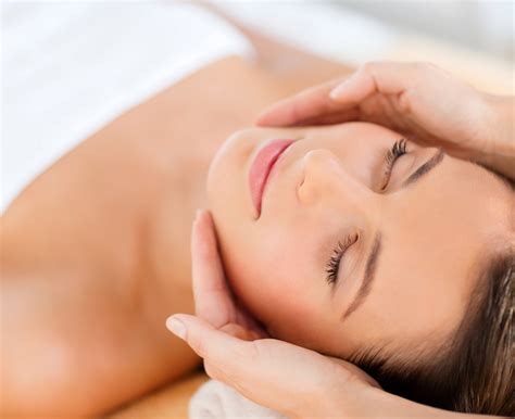 Drenaje Linfático Facial DERMA M