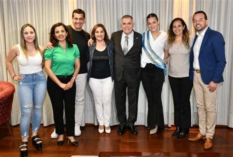 Jaldo recibió a Josefina Astorga reina nacional de los estudiantes